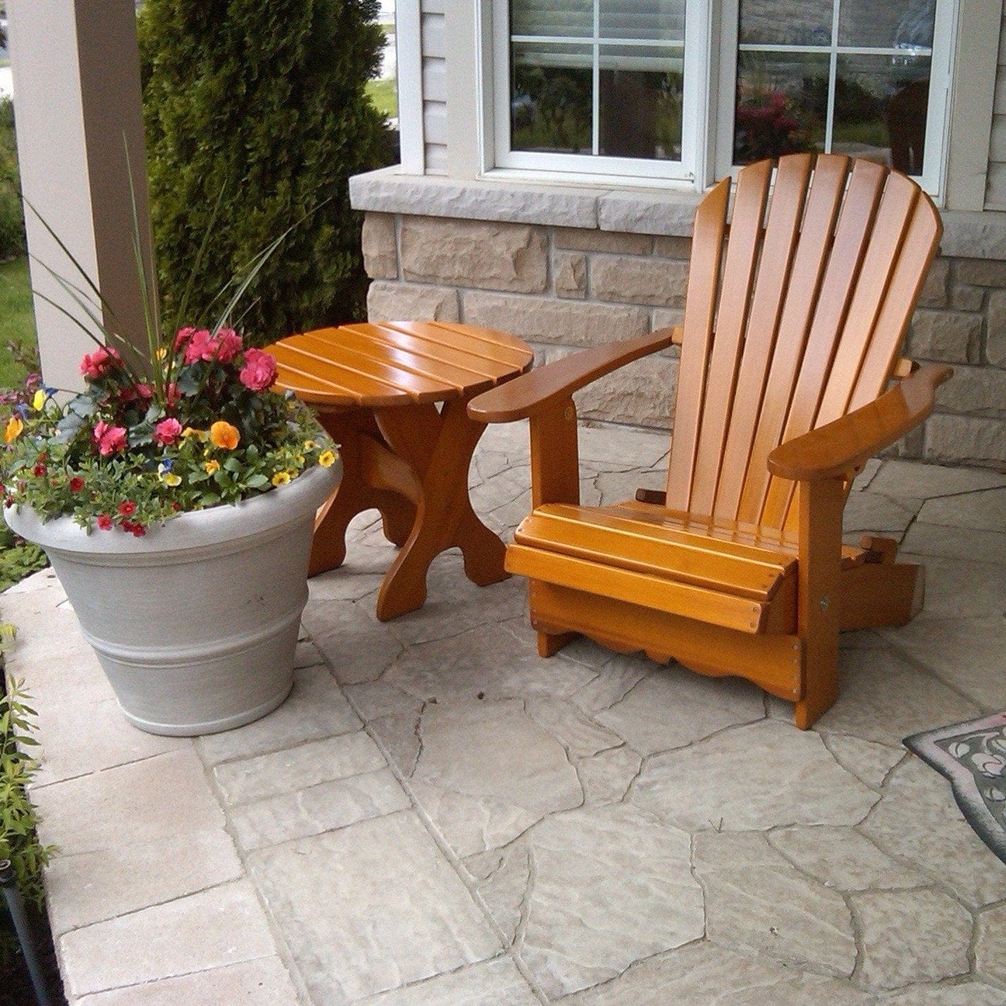Wooden 24" Round Side Table | The Best Adirondack Chair Company